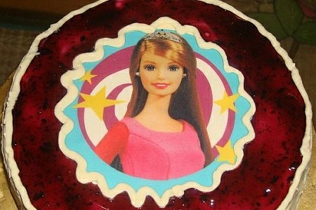 barbika-10-ideja-za-dekoraciju-torte | Yumama
