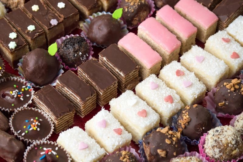 slavska-trpeza-5-recepata-za-najukusnije-sitne-kolace-koji-se-pe | Yumama