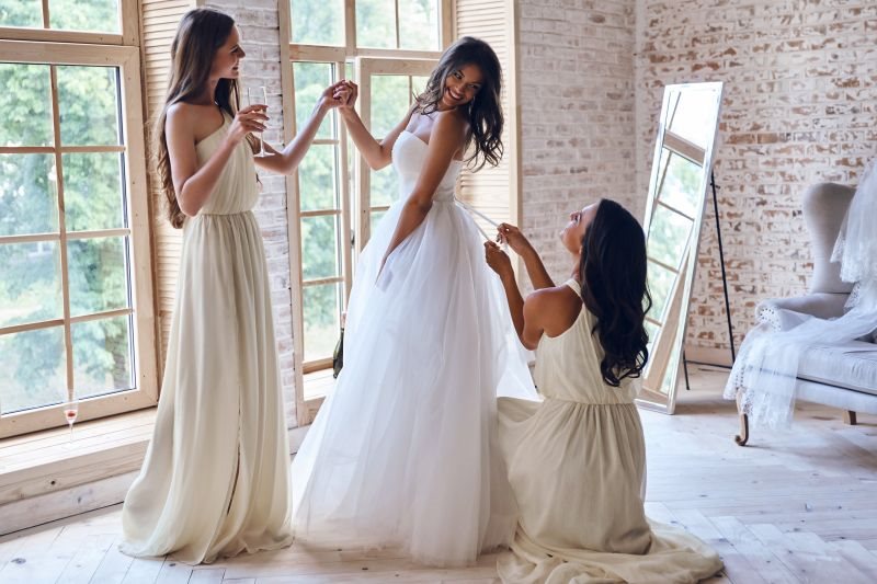 moderne-frizure-i-sminka-koja-traje-ceo-dan-prakticni-saveti-i-i | Yumama