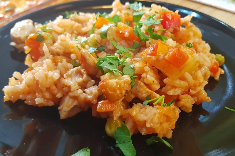 rucak-iz-detinjstva-posni-djuvec-ukusno-povrce-iz-rerne-recept | Yumama