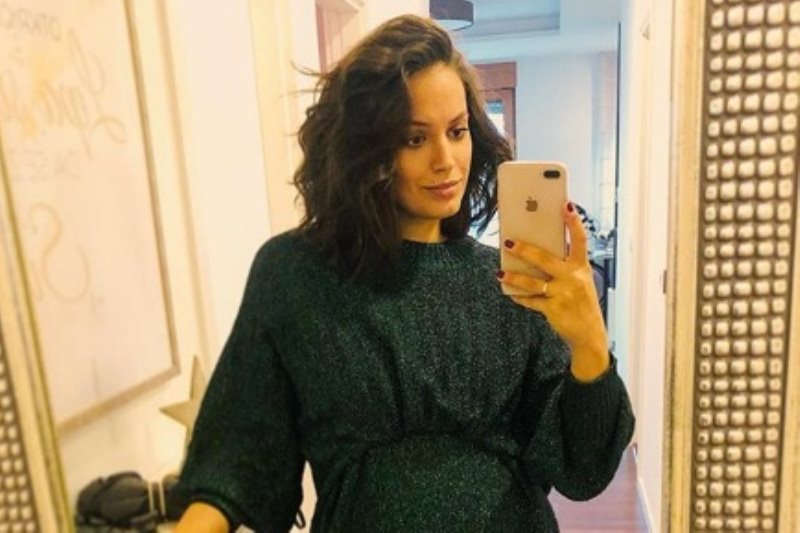 marina-cosic-glumica-trudna-fotografija-pre-i-posle-trudnicki-stomak ...