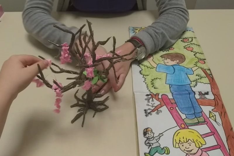 ucenje-godisnjih-doba-dete-igra-edukativna-prolece-leto-jesen-zima | Yumama