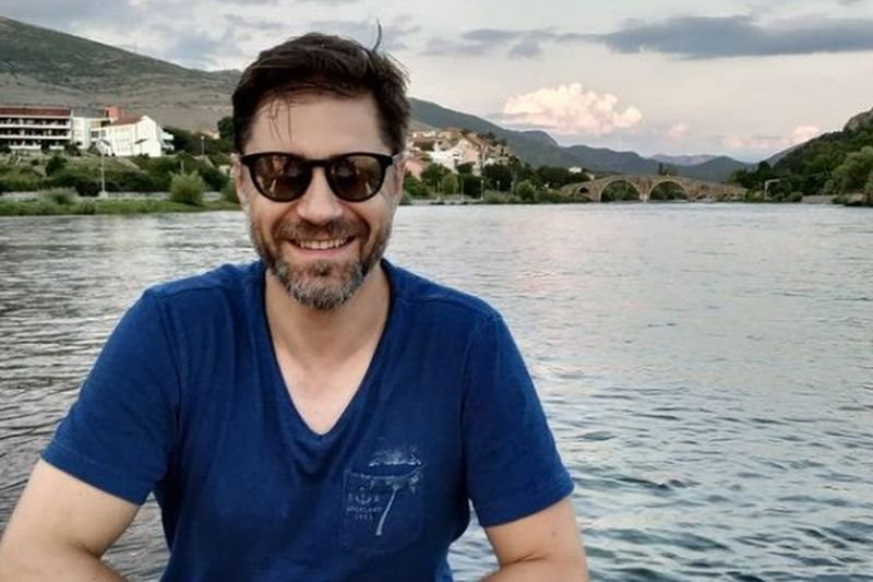 nebojsa-milovanovic-glumac-haotican-dan-mame-zamenio-suprugu | Yumama