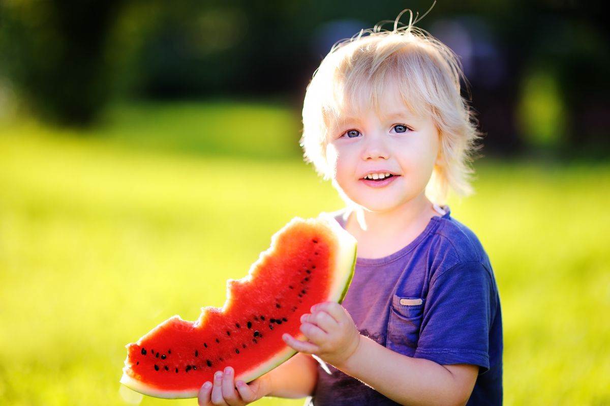 Deca sa belom ili sedom kosom | Yumama