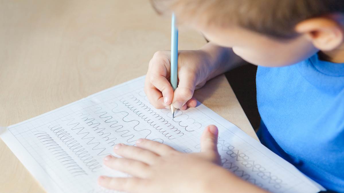 zašto je važno da deca pišu rukom | Yumama