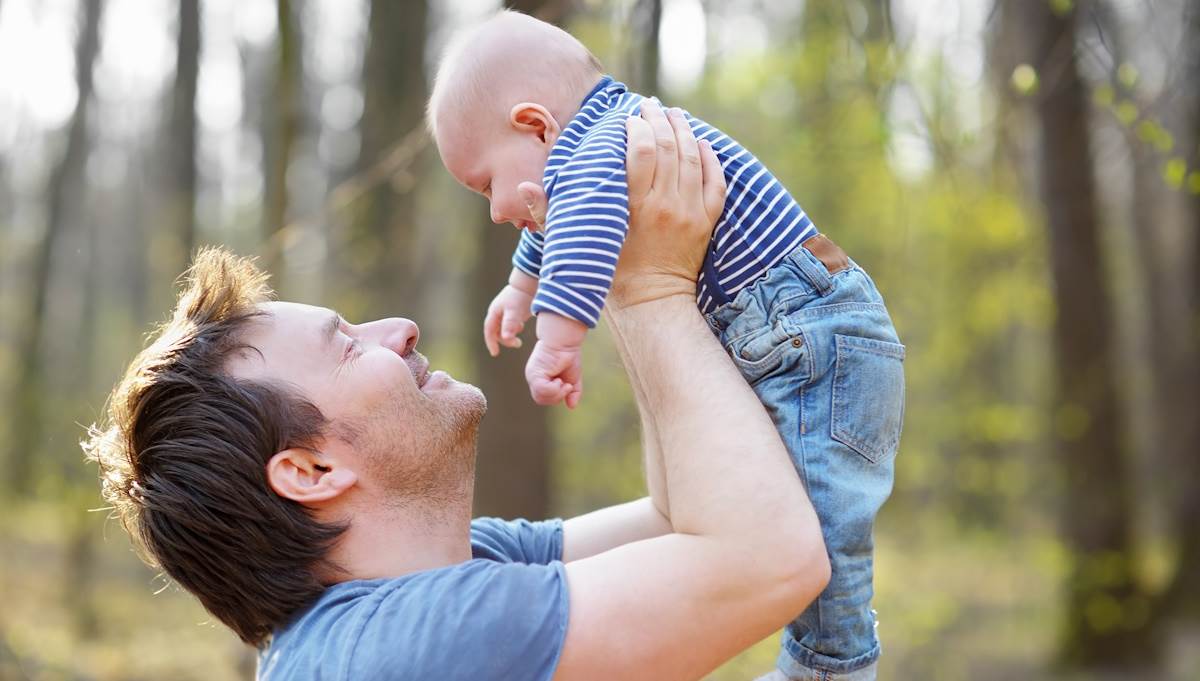 Izgled lica oca određuje pol bebe | Yumama