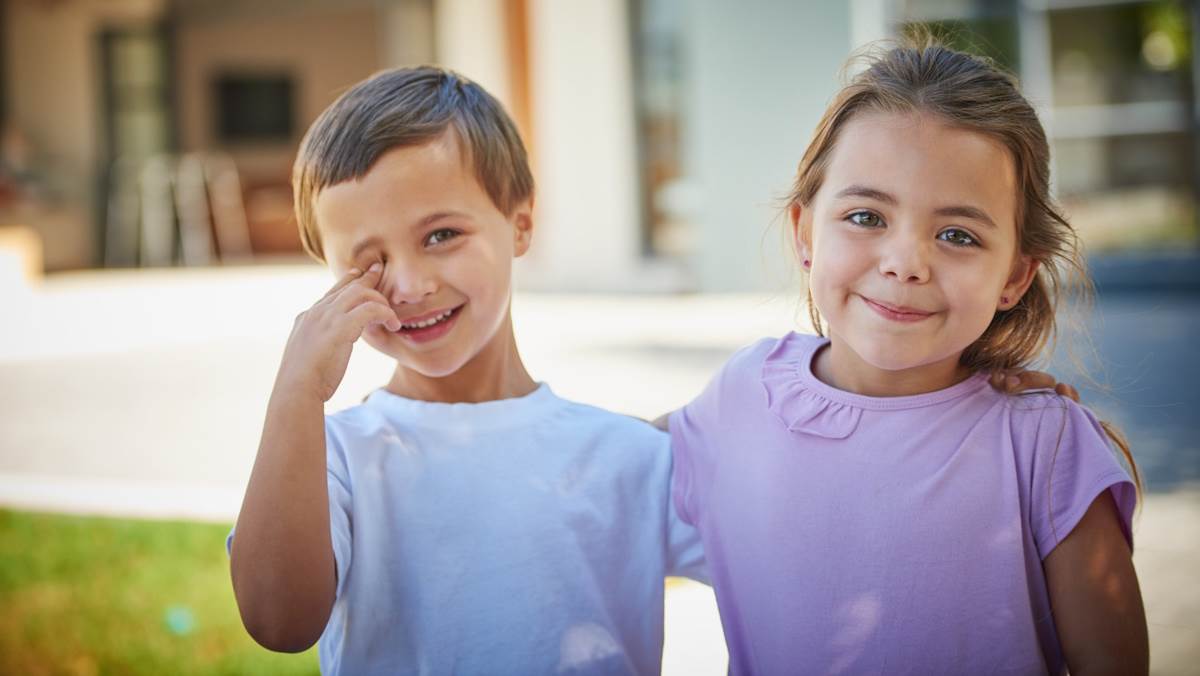 Roditelji ne treba da zadirkuju decu da su dečko i devojka | Yumama
