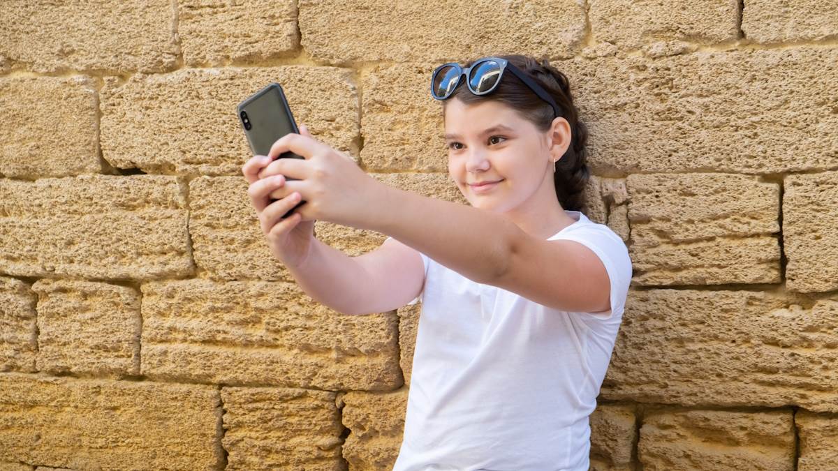 Kada je OK da deca otvore naloge na društvenim mrežama | Yumama